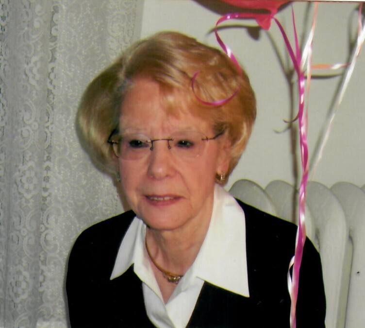 Nora Dowd Obituary - Brooklyn, NY | McLaughlin & Sons Inc.